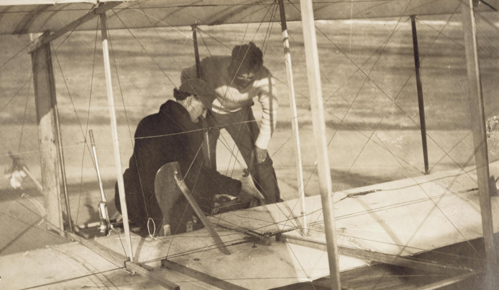 Wright Kites and Gliders